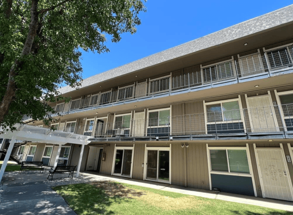 Woodland Crossing - Greystone